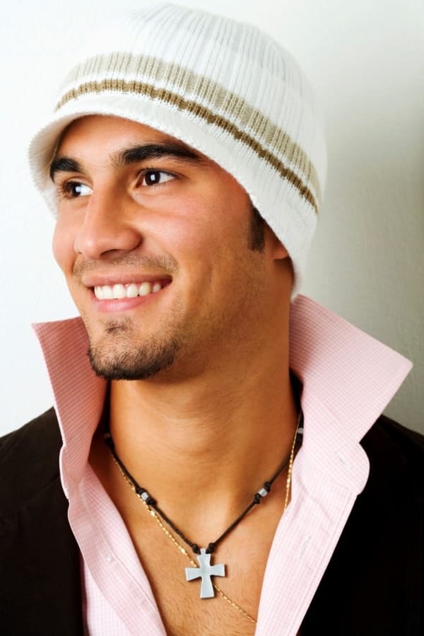 48 Fresh Patchy Beard Styles For Stylish Men - Fashion Hombre